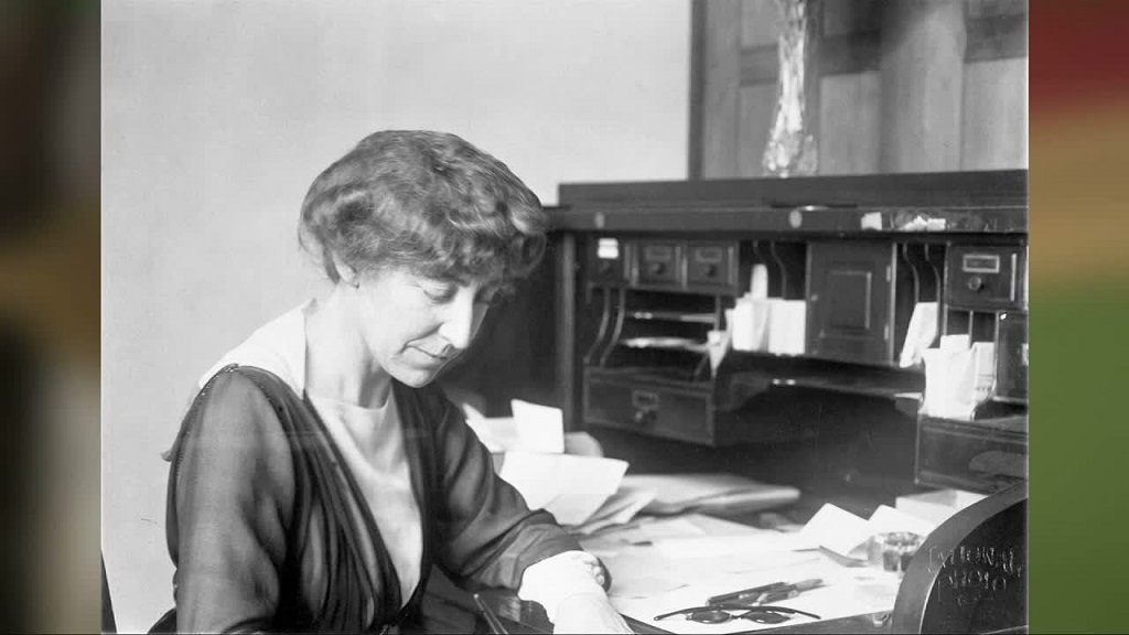 Tester honors Jeanette Rankin on Senate floor